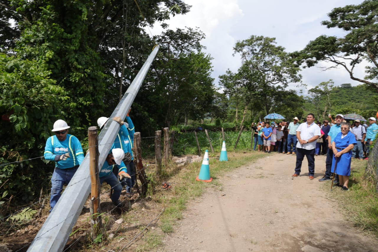 Más de 3 mil personas serán beneficiadas con proyecto de electricidad ...